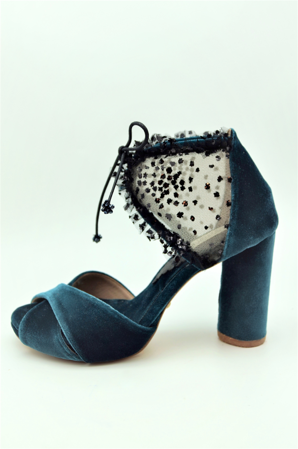 Fig – Savrani Creations Handmade Shoes & Accessories